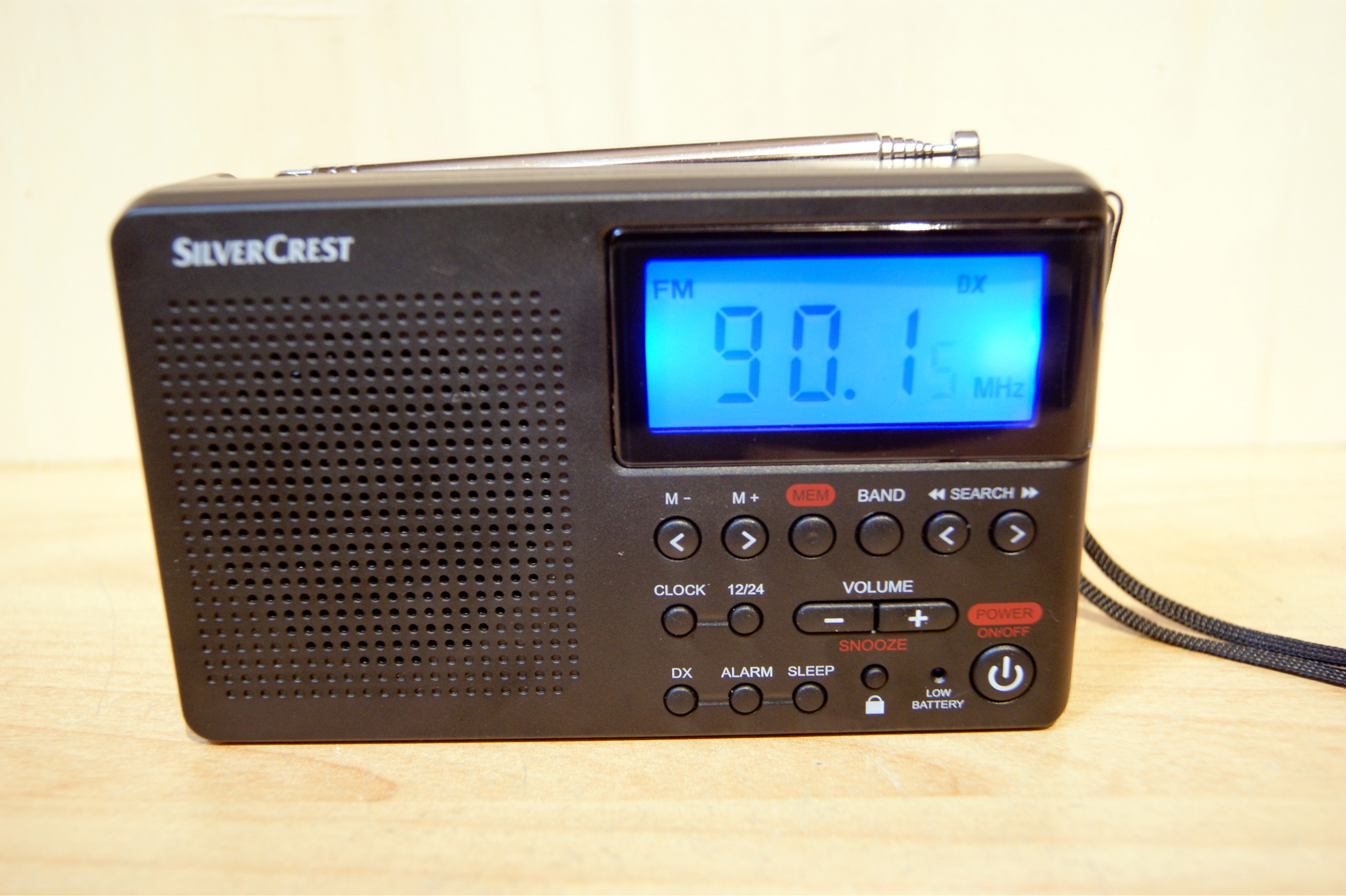 - Radio SilverCrest SWED 250 A1 - Problem z identyfikacją elementu.