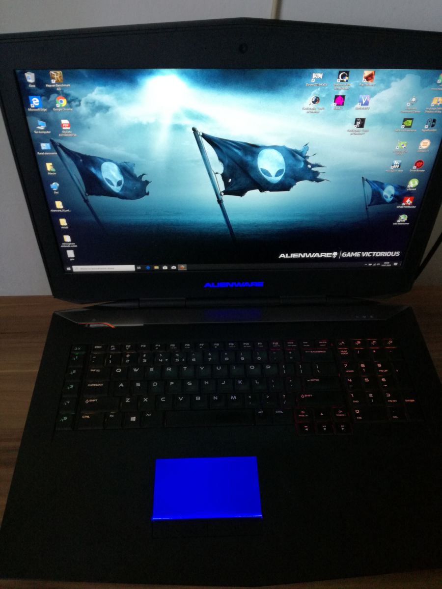 [Do sprzedania] Laptop Dell Alienware 18 r3, Thermal Grizzly, zasilacz 330W