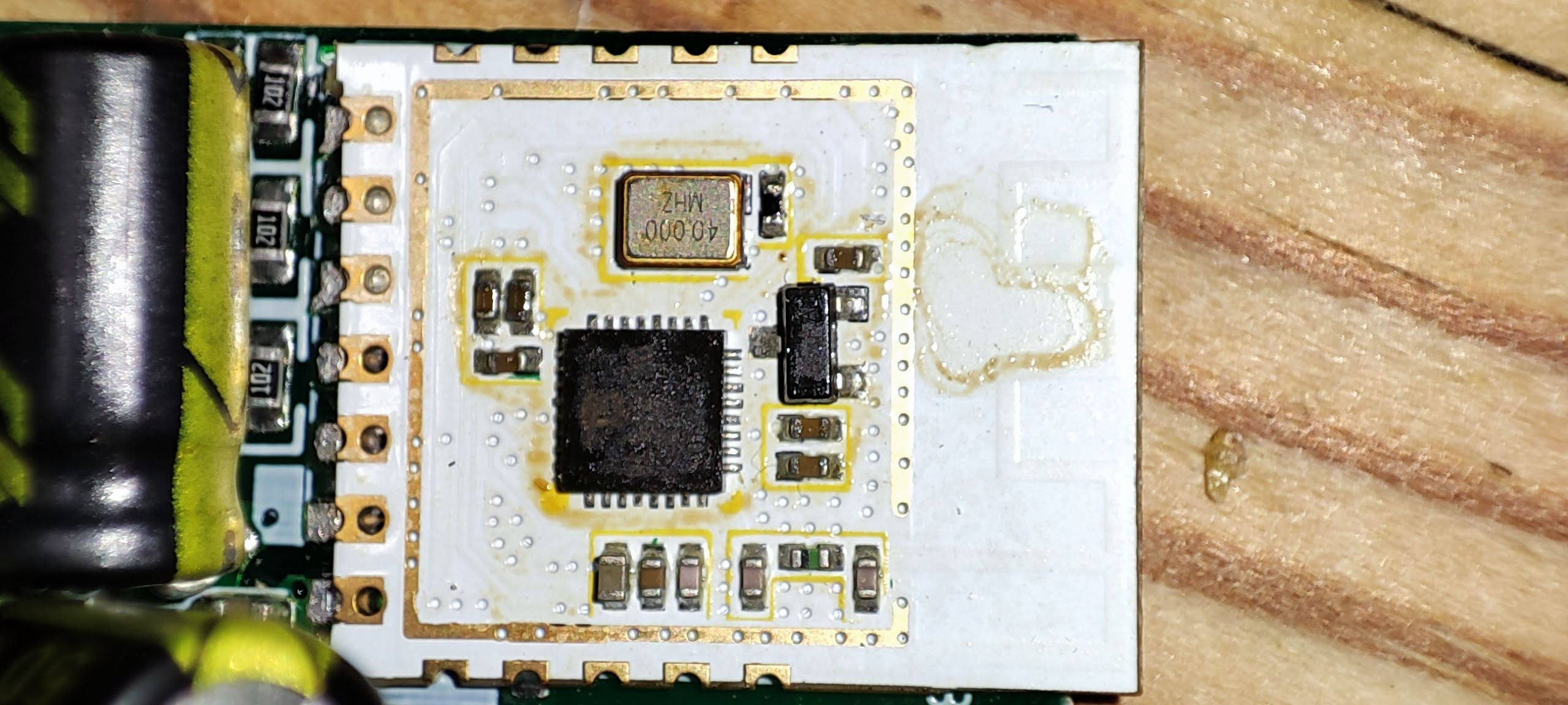 Flashing DT-BL200 module in CozyLife ES/E27 RGBCW bulb so it can run ...