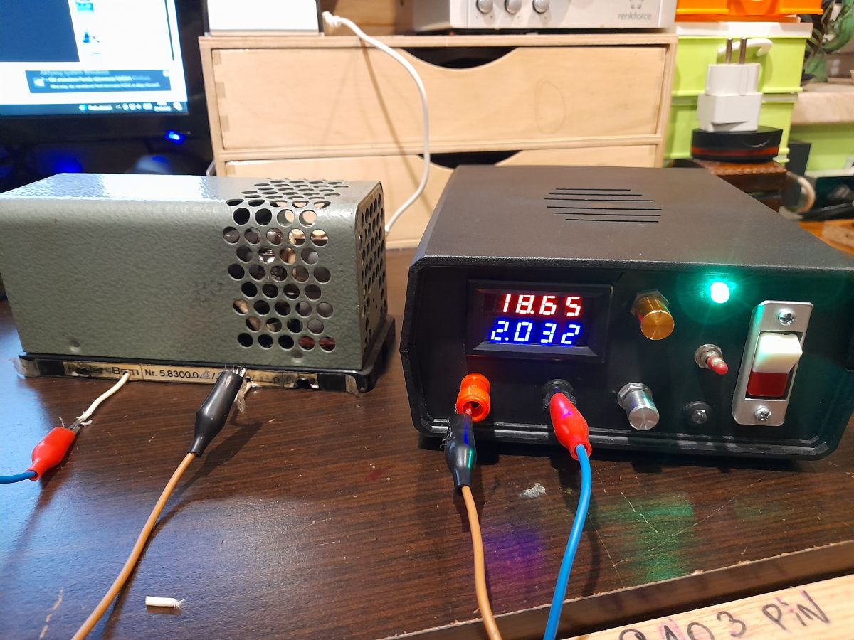 Zasilacz stabilizowany z regulacją napięcia 2-30V oraz prądu, na ...