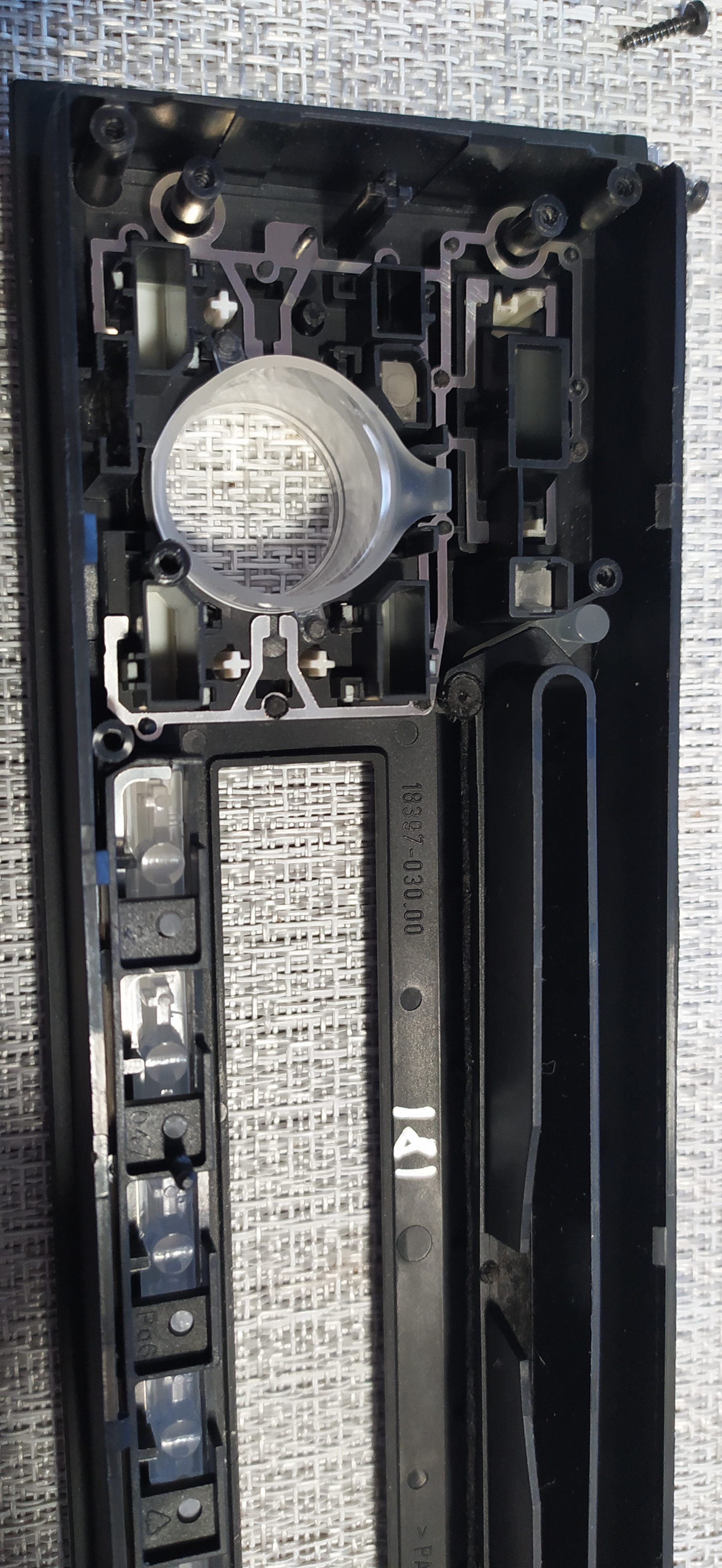 Audi Concert II - Radio Concert II Audi, demontaż przycisków.