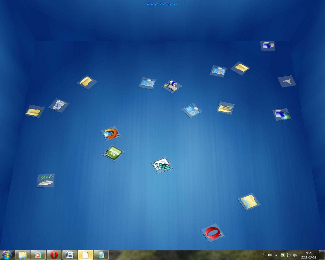Jak stworzyć trójwymiarowy pulpit w Windows za pomocą Shock Desktop 3D?
