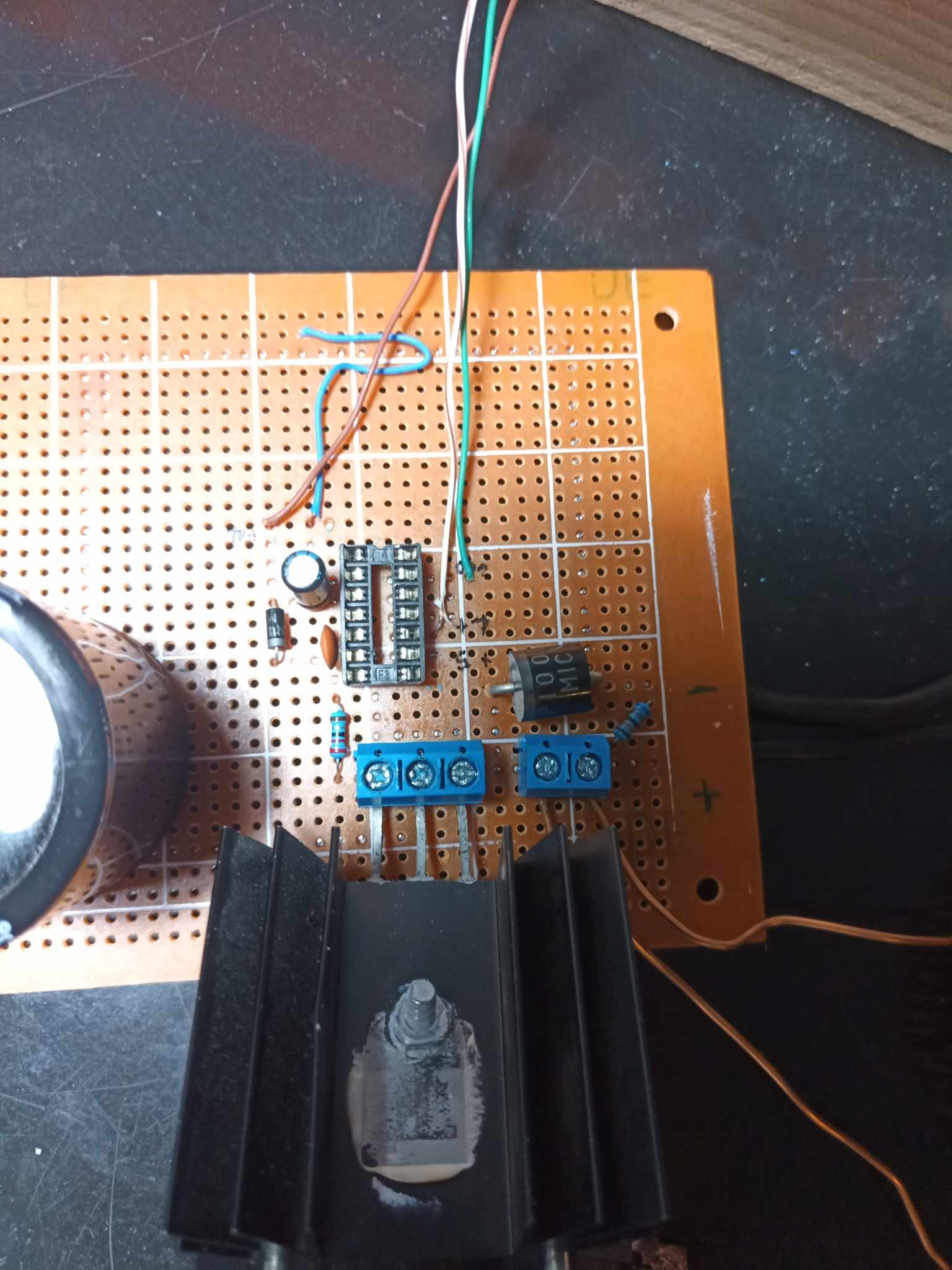 Uszkodzenie IR2113 w przetwornicy BUCK step down przy zmianie MOSFET z ...
