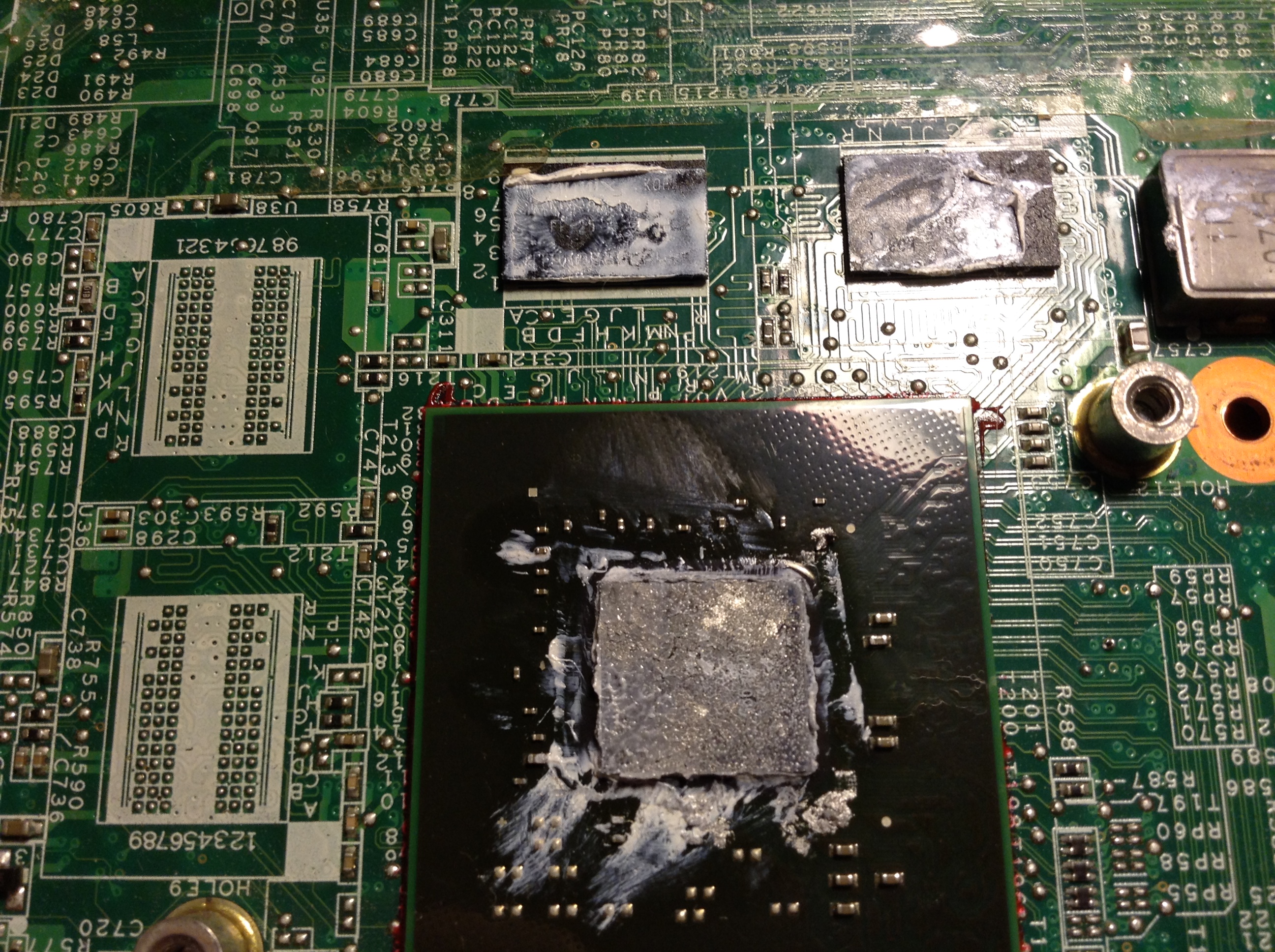 hp pavilion dv6000 wolne miejsca na pamięć graficzną