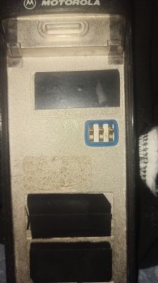 Motorola GP360 - uruchomienie radiotelefonu bez baterii