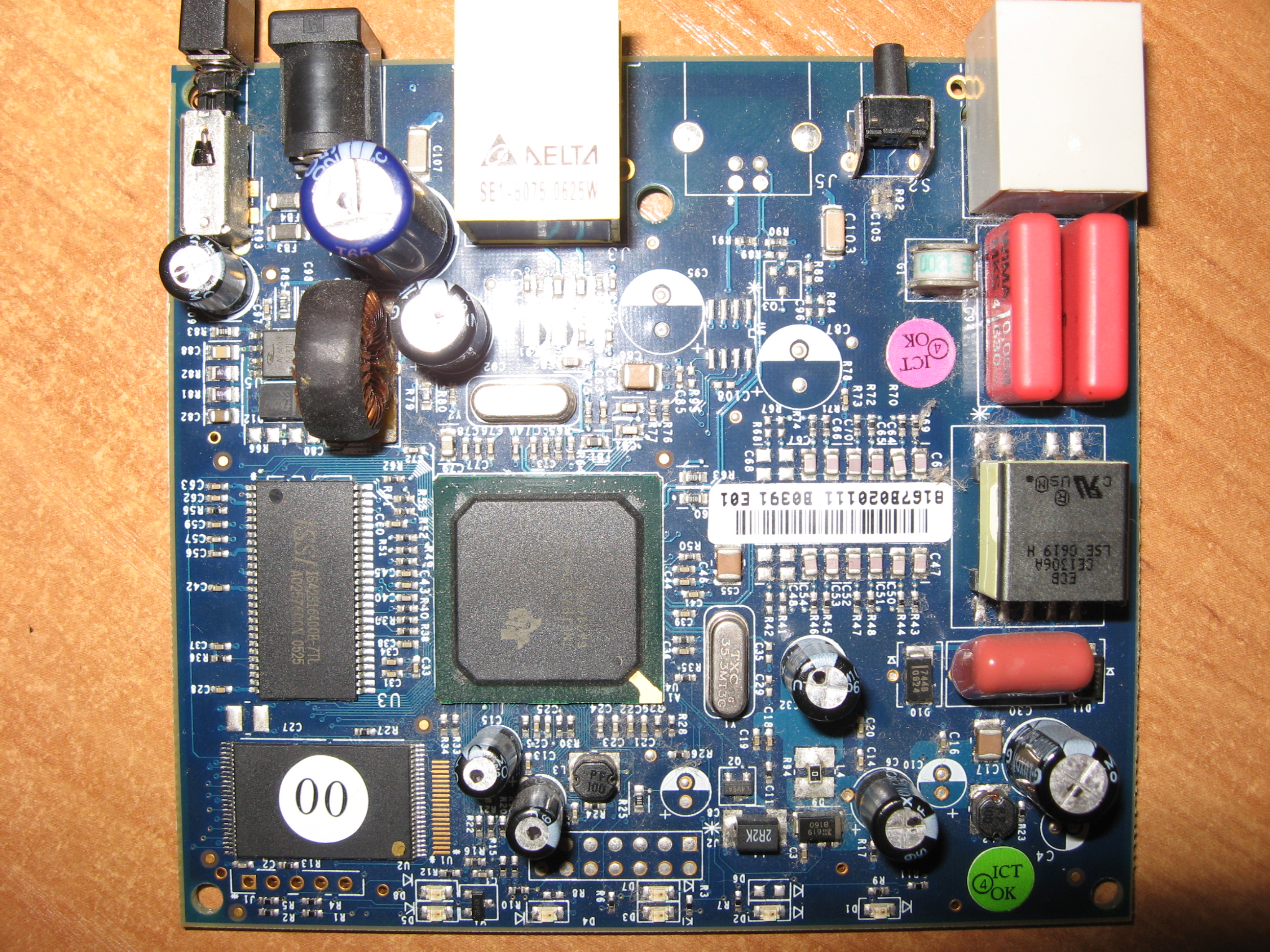 Speedstream 4100 - spalony element po podłączeniu AC