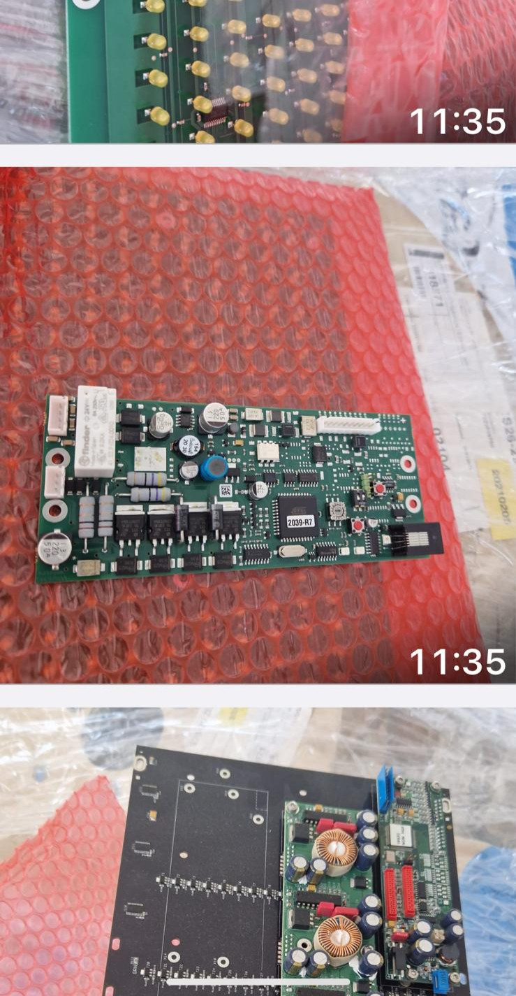 [Sprzedam] Wyświetlacze matrycowe do reklam i różne elementy do nich