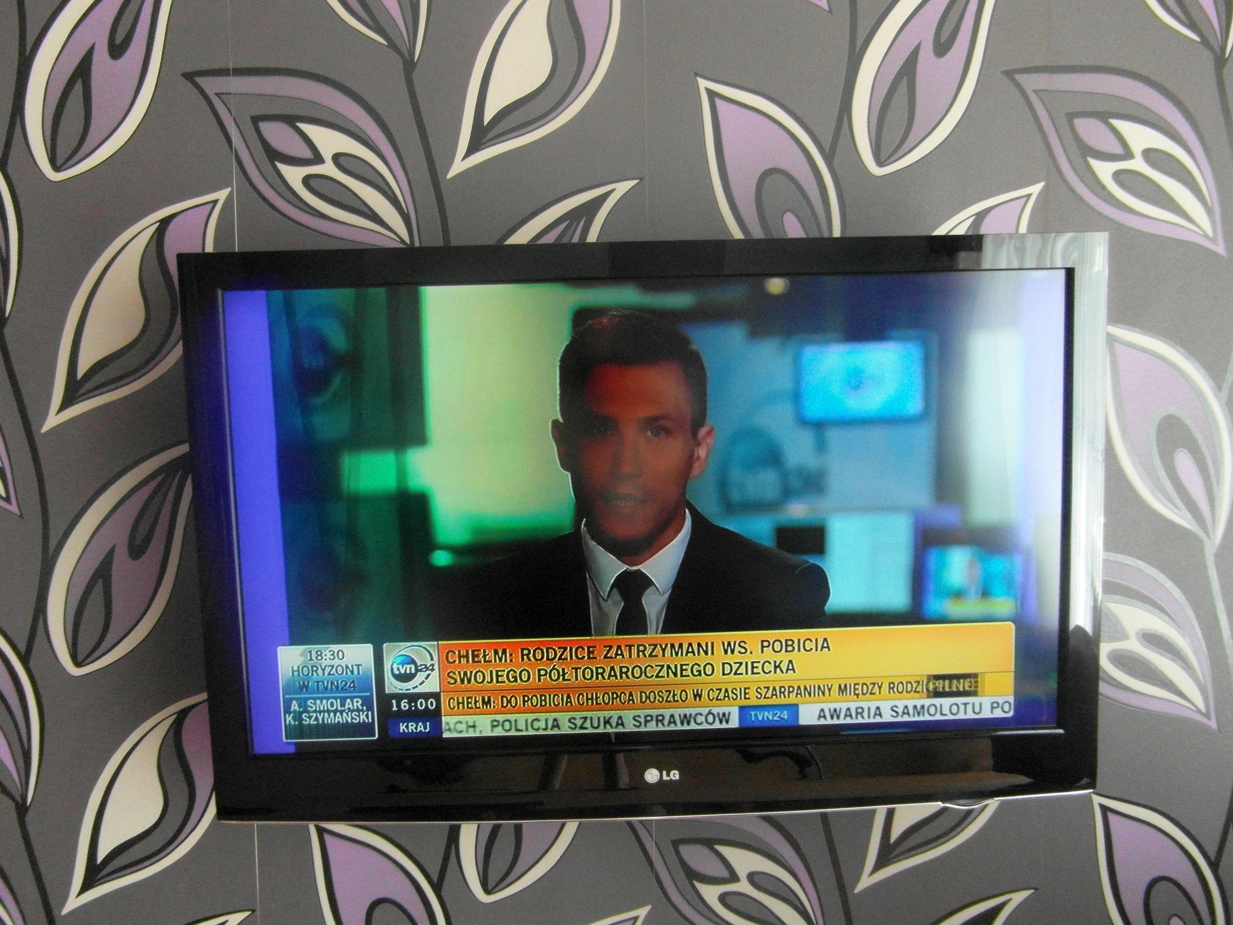 LG-42LH3000 - Obraz znika po 20 minutach od włączenia TV