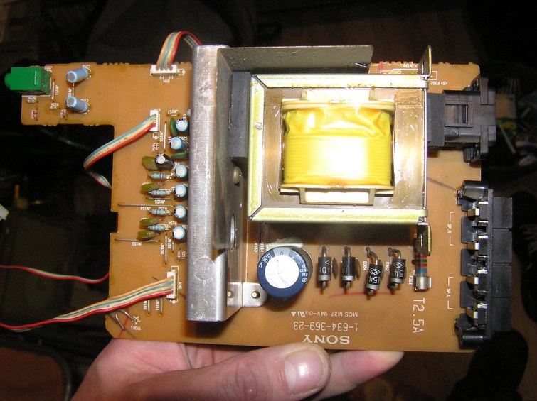 Jak uruchomić standby we wzmacniaczu na LA 4620? - elektroda.pl