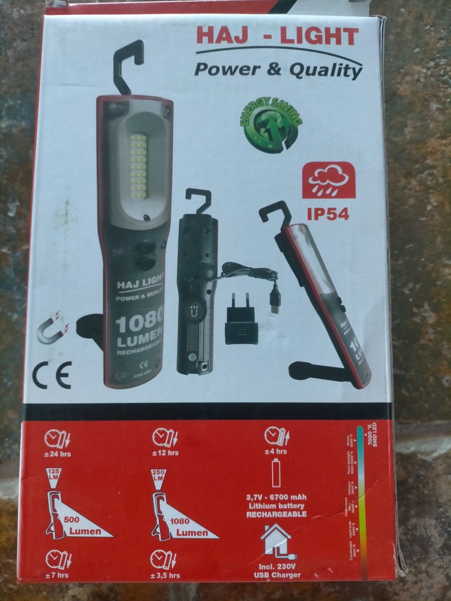 Latarka warsztatowa HAJ-LIGHT 1080 Lumenów nie wyłącza się po ładowaniu