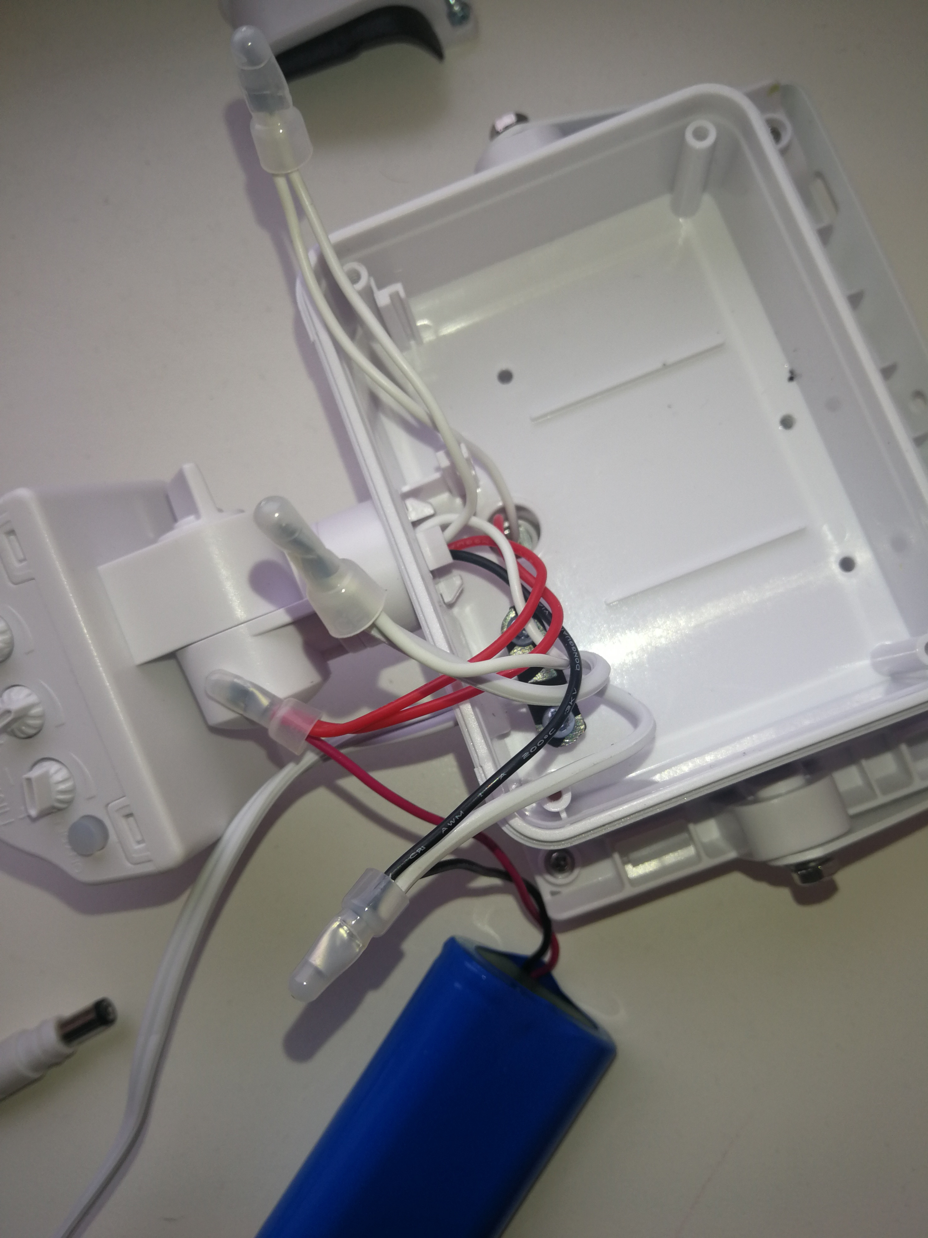 Halogen solarny LIVARNO LIDL: brak ładowania akumulatora, płytki z ...