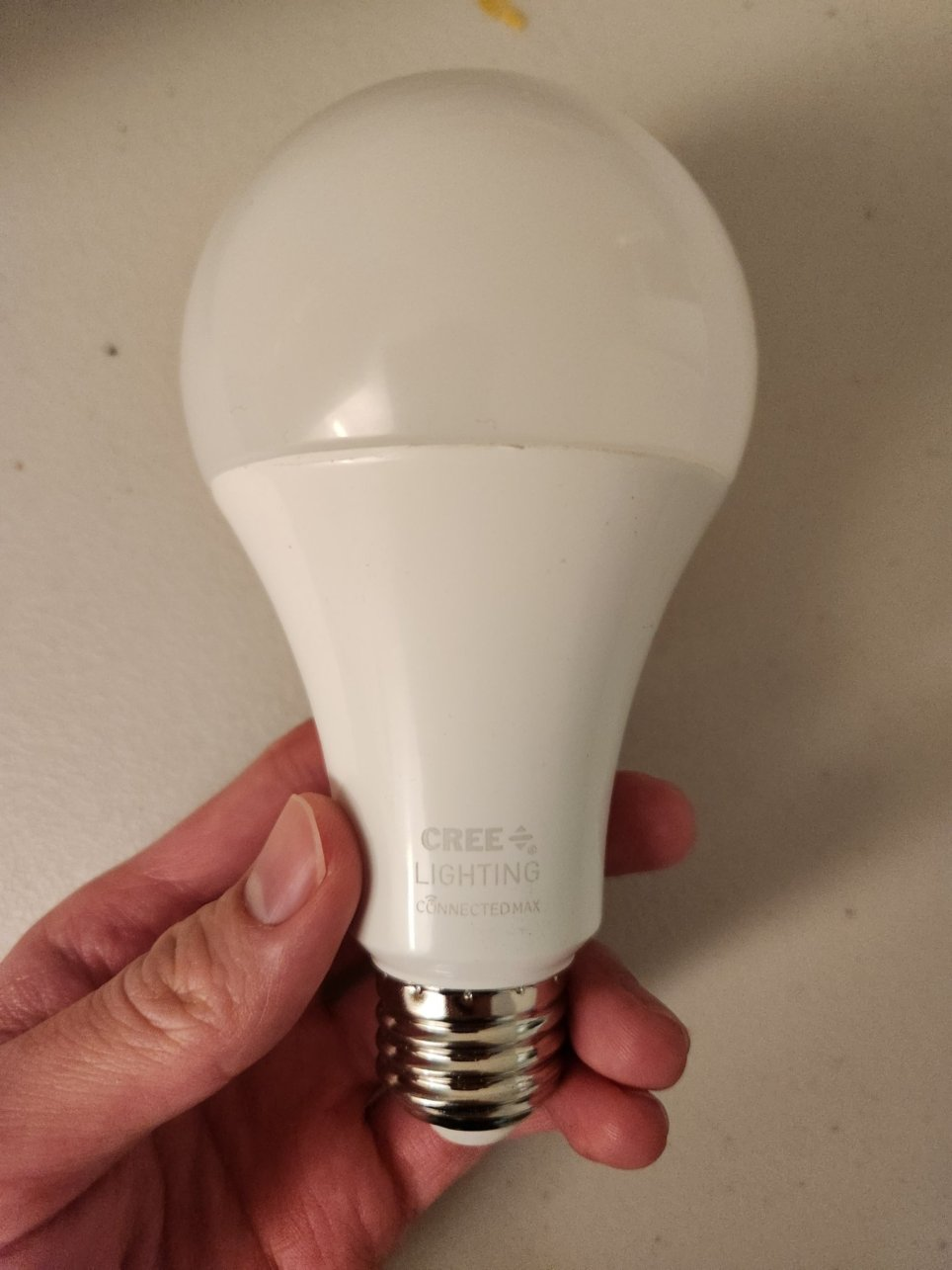 [BK7231T] Żarówka Cree A21 100W RGBCW - wnętrze i zmiana firmware