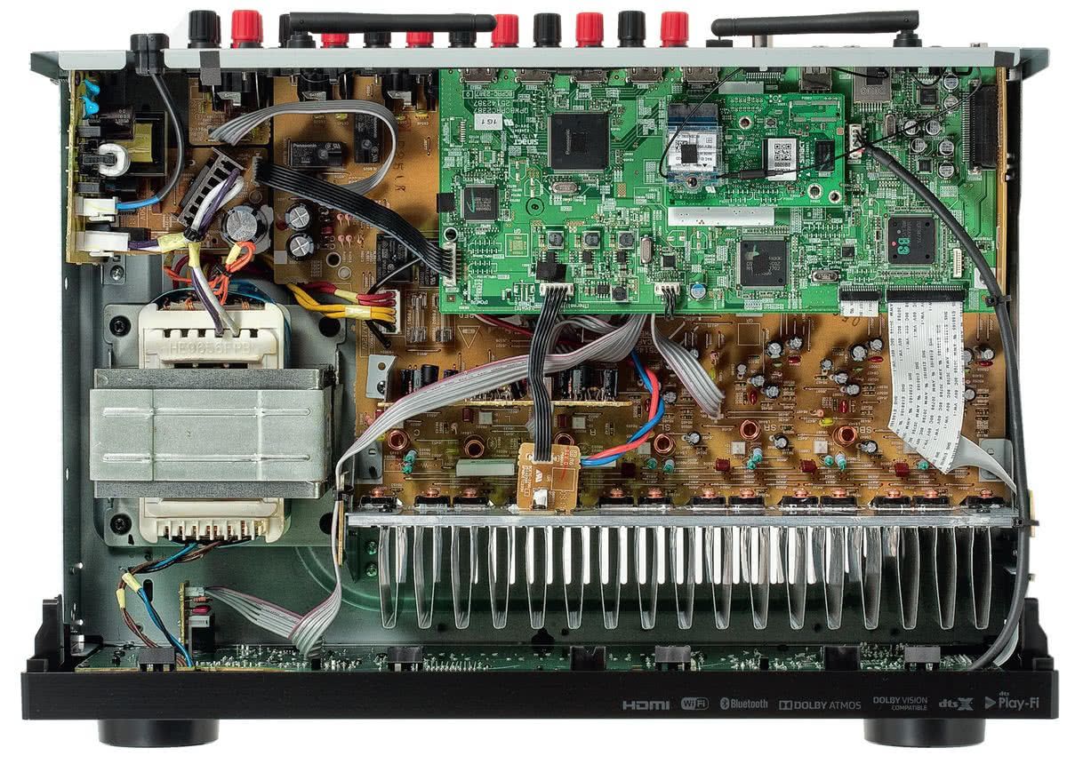 Amplituner Pioneer VSX-932 - po podłączeniu do prądu nie włącza się