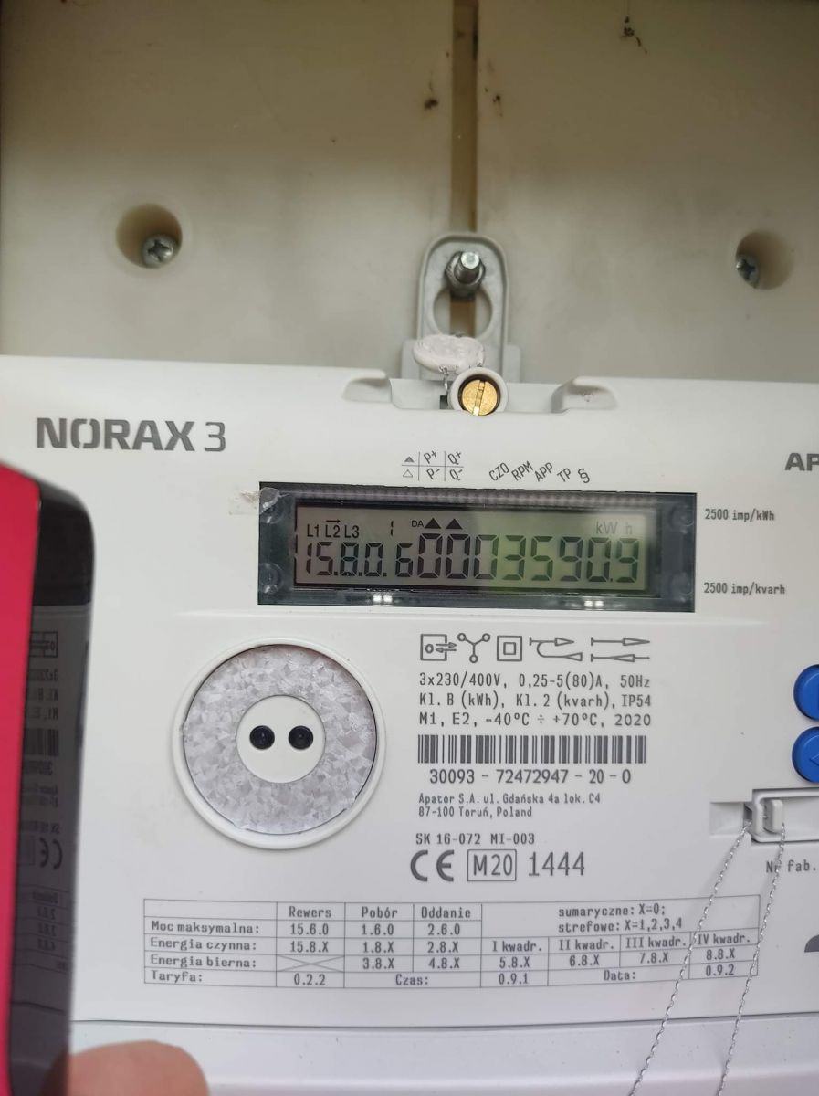 Norax 3 .Czy na jednym ze zdjęć jest stan licznika?