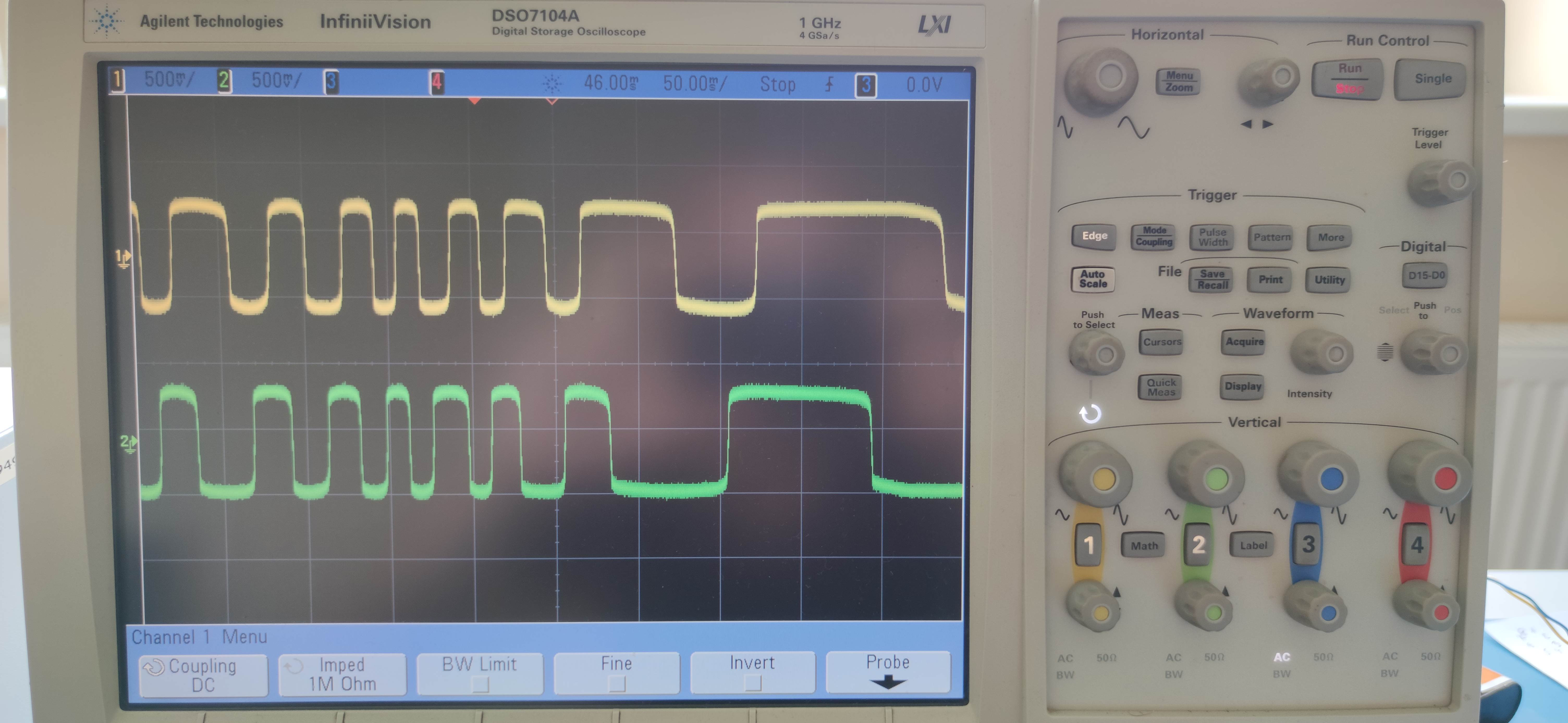 Jak sprawdzić działanie liniałów optycznych Hiedenhan: zasilenie ...
