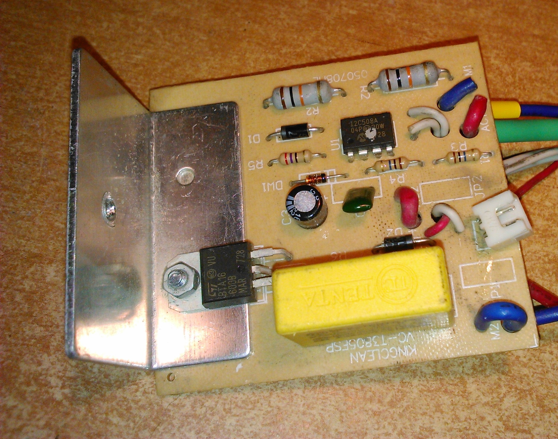 Zamiennik układu scalonego BV-A1522 dla dmuchawy Bosch ALS 30 (IC1)