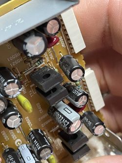 [Rozwiązano] Jaki zamiennik dla pary tranzystorów A004B/C004B ...