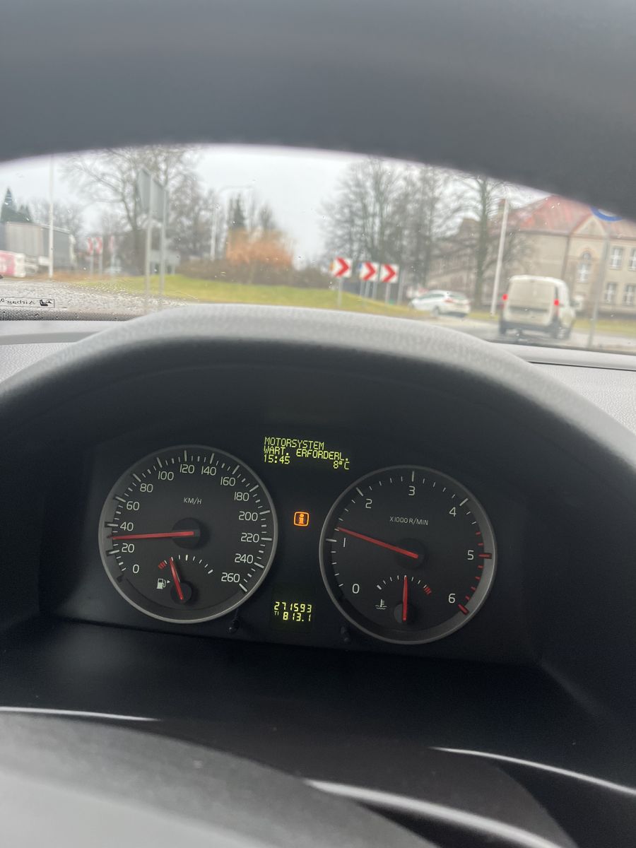 Brak mocy i błędy P0047, P2263 w Volvo V50 2.0d po myjni - ABS też się świeci