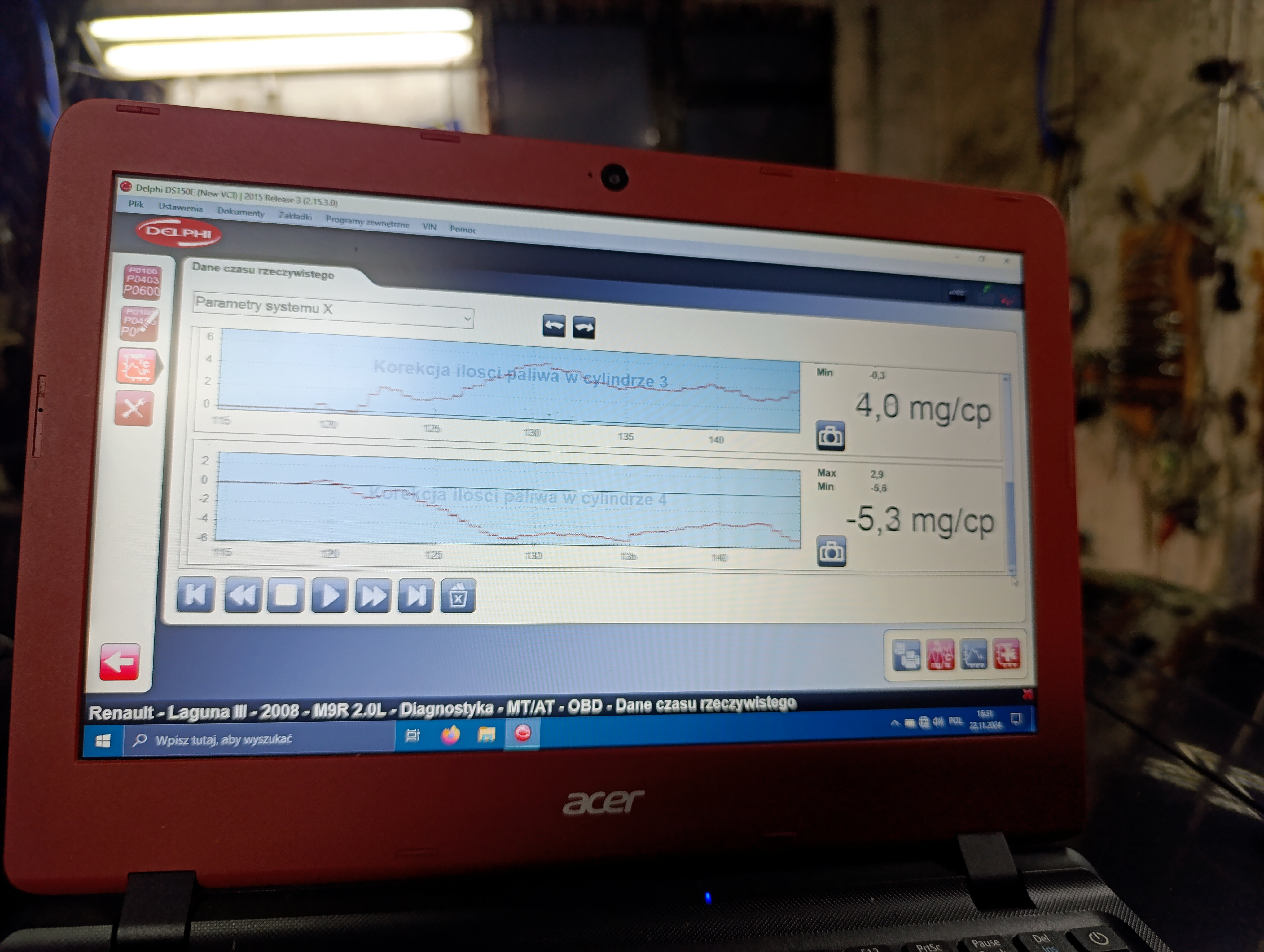 Renault Laguna 3 2.0 dCi - długie kręcenie i siwy dym przy odpalaniu ...