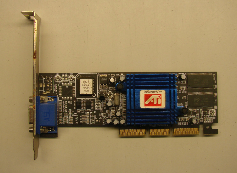 [Kupię] ATI Rage 128 Pro / Ultra 32 MB low profile