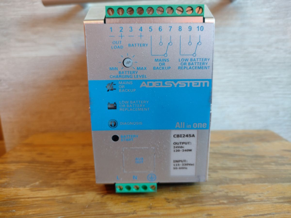 [Sprzedam] Adelsystem CBI245A: Zasilacze Buforowe, 100% Sprawne, BDB Stan, Cena 900 zł