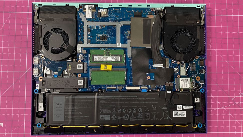 Przegrzewanie się Dell G 15 5530 - wysokie temperatury CPU i GPU