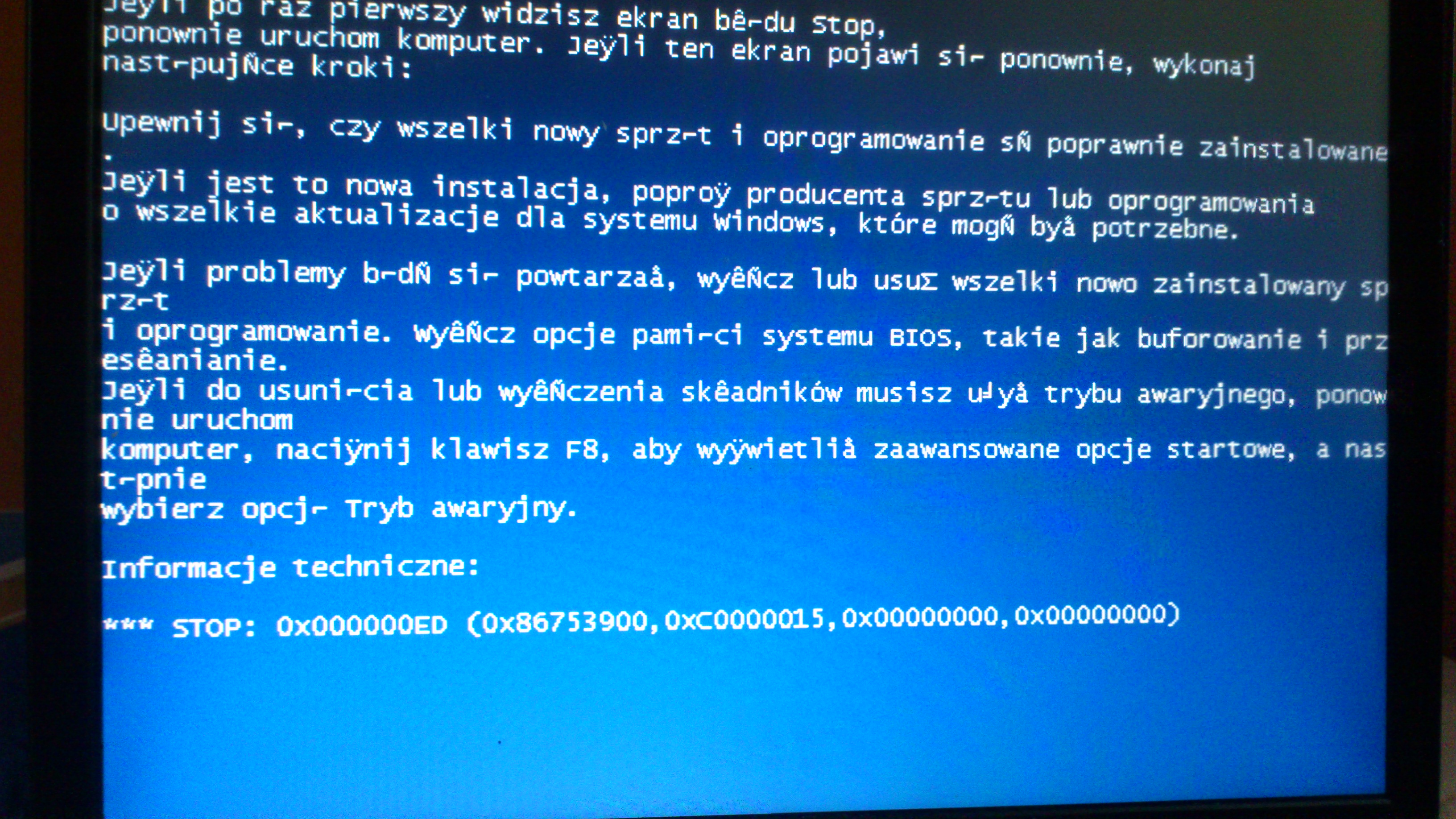 Thinkpad T40p - Blue Screen po kopiowaniu plików z dysku zewnętrznego