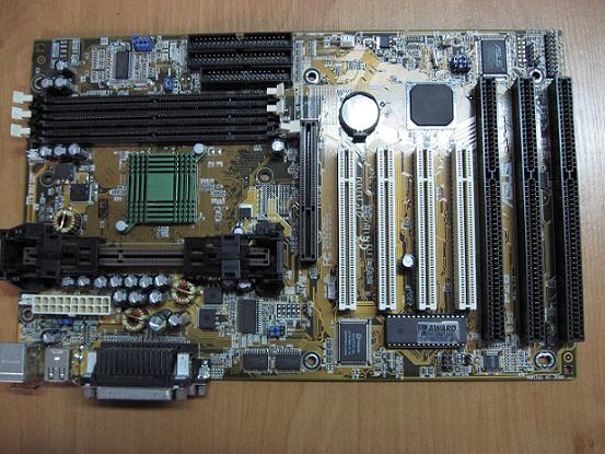 Problem z płyta główna COMPAQ 443BX i procesorem PIII 500MHz