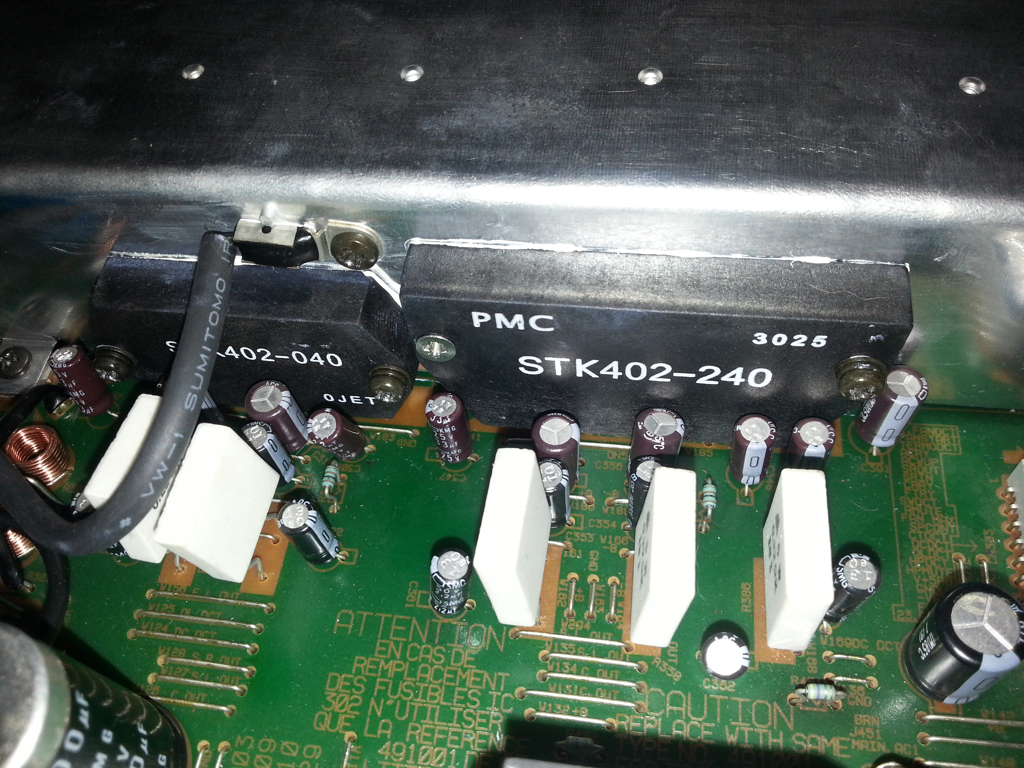 Jak rozpoznać podróbki układów STK402-040/240 Sanyo?