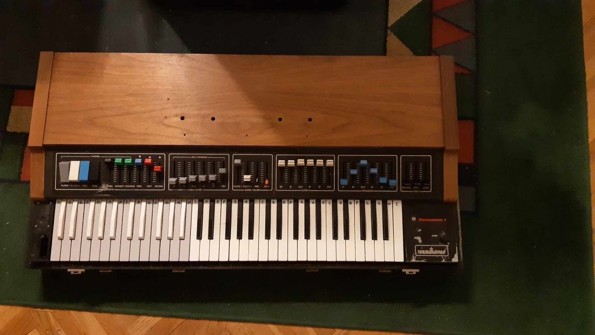 Organy Vermona - niestabilna głośność po podłączeniu do miksera