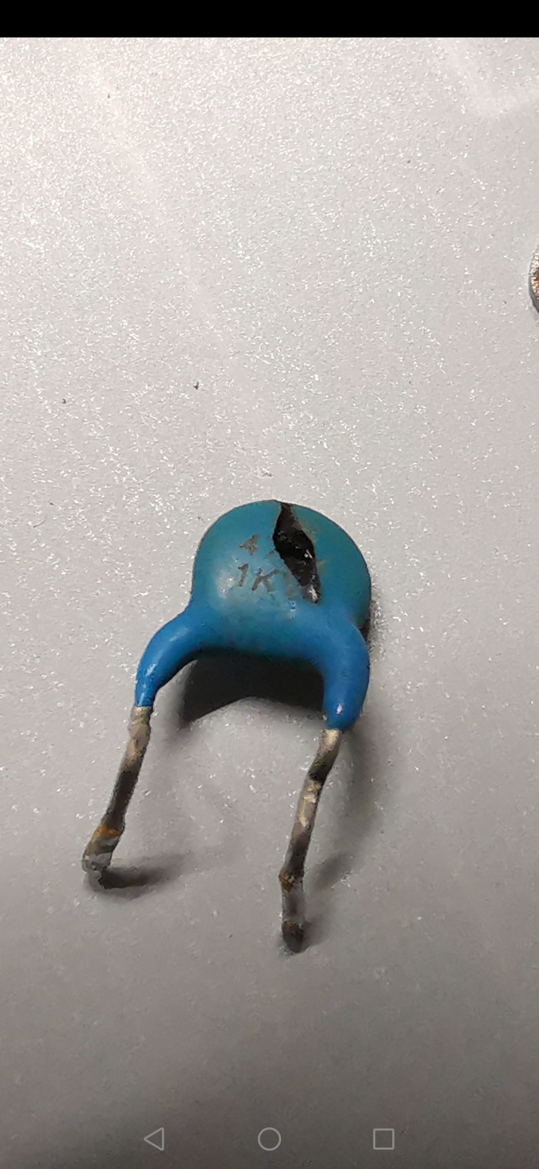 [Rozwiązano] Telewizor Sharp LC-52LE830E, kondensator C7817 w zasilaczu ...