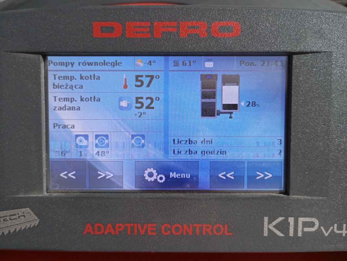 Pionowe linie na ekranie głównym wyświetlacza K1Pv4