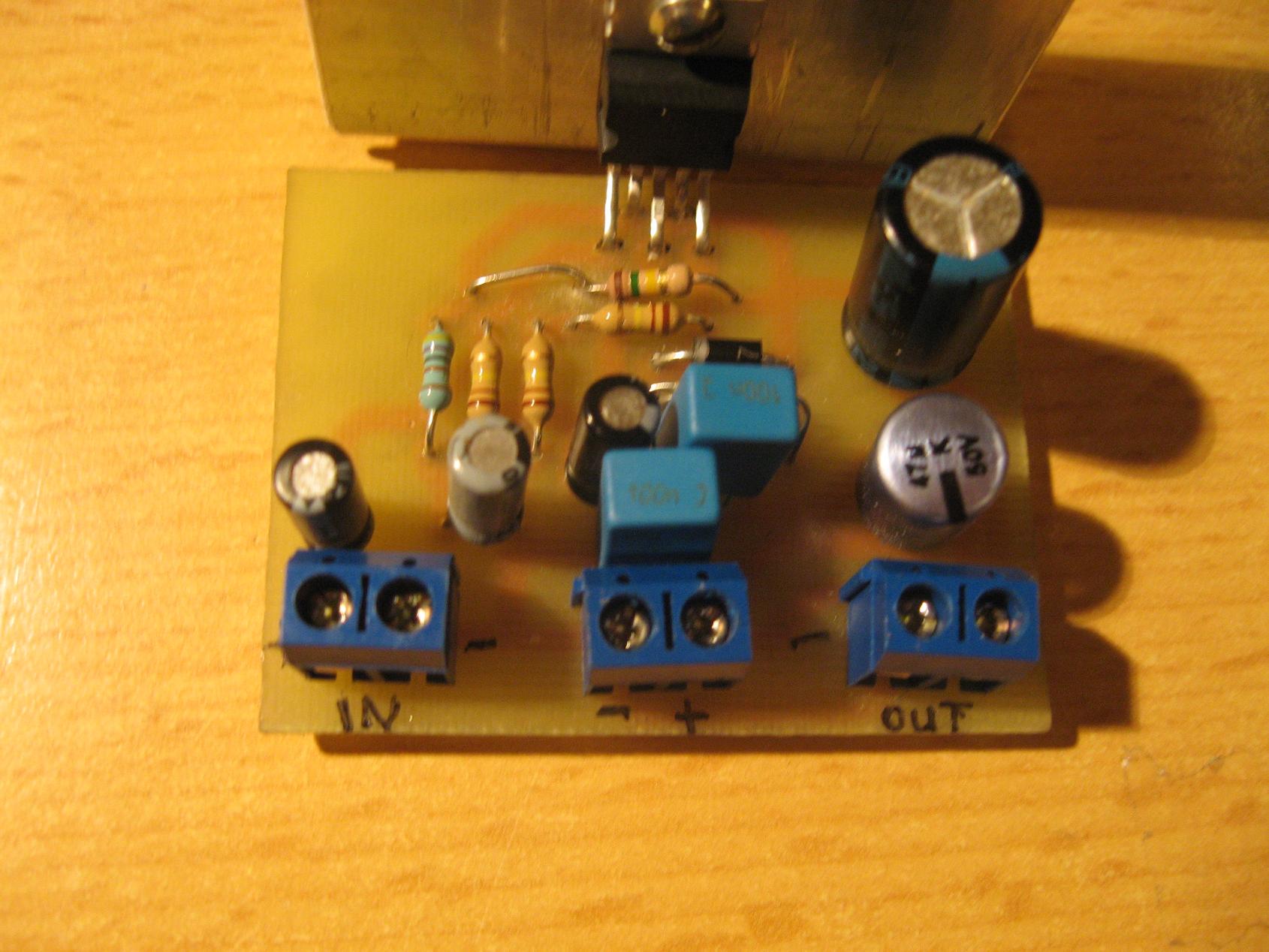 Prosty wzmacniacz stereofoniczny na TDA2030 - elektroda.pl