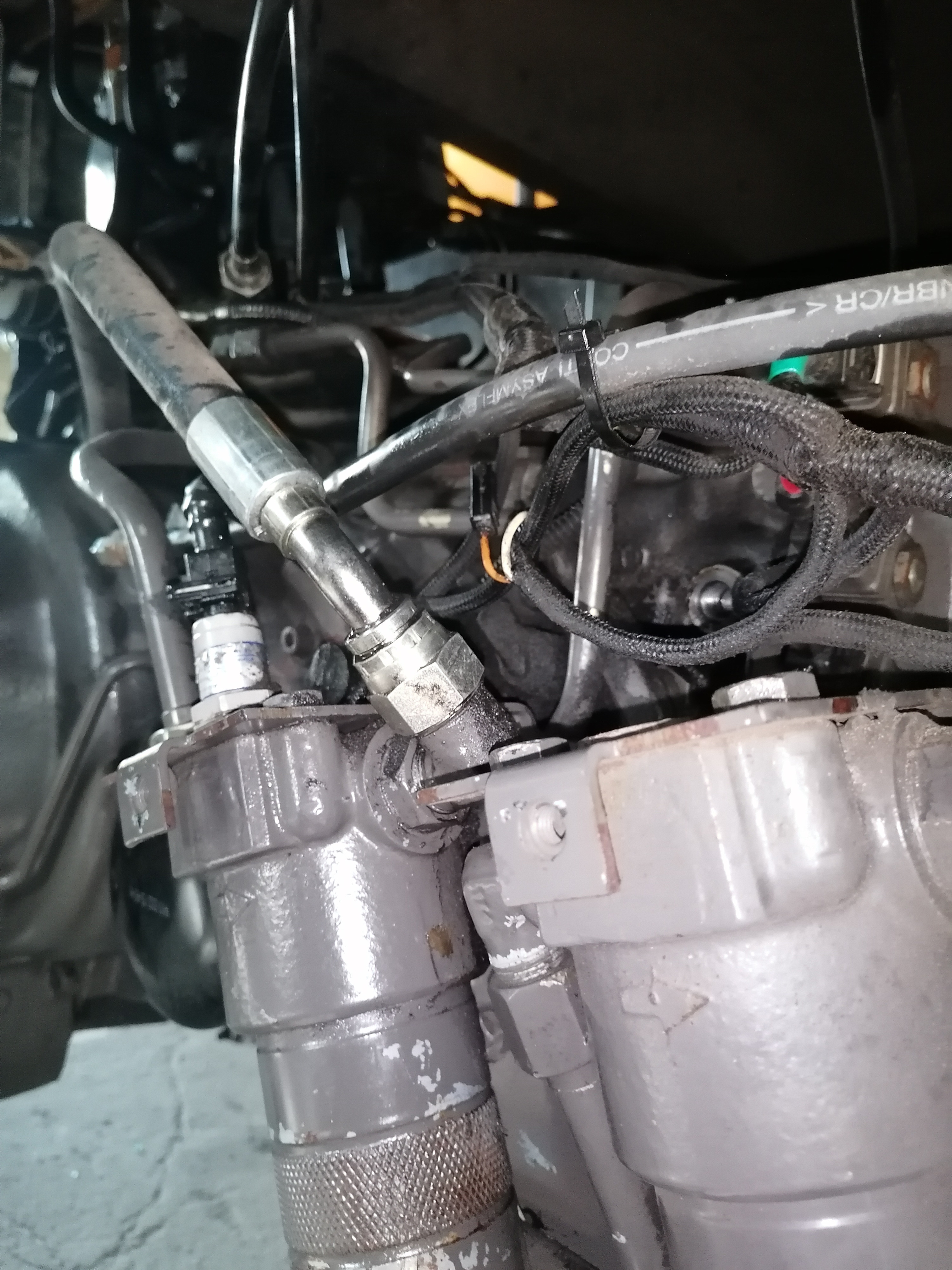 [Rozwiązano] Renault ares 620 rz brak ciśnienia w skrzyni biegów