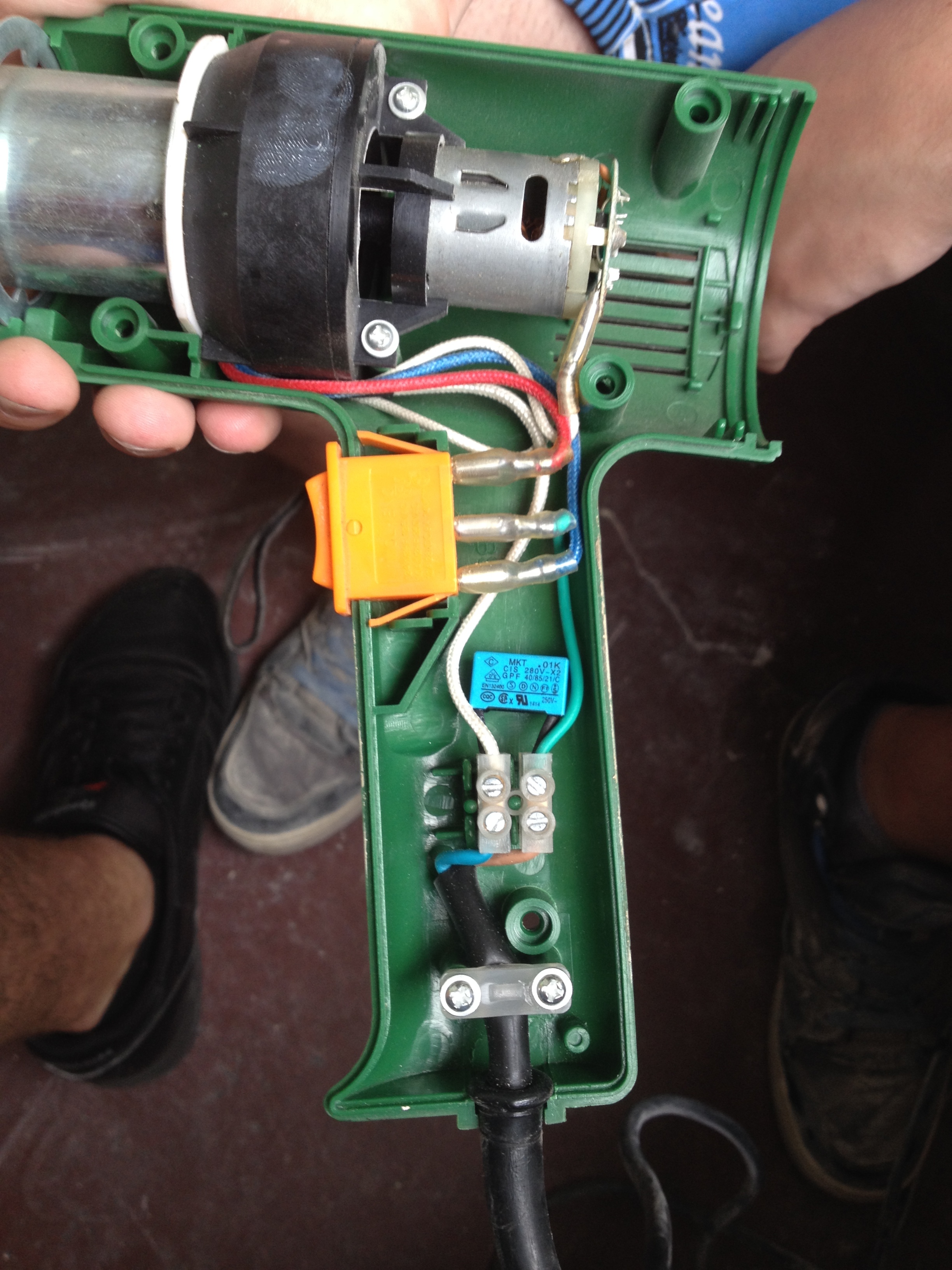 Opalarka TECFORM 56G091 przestała grzać - elektroda.pl