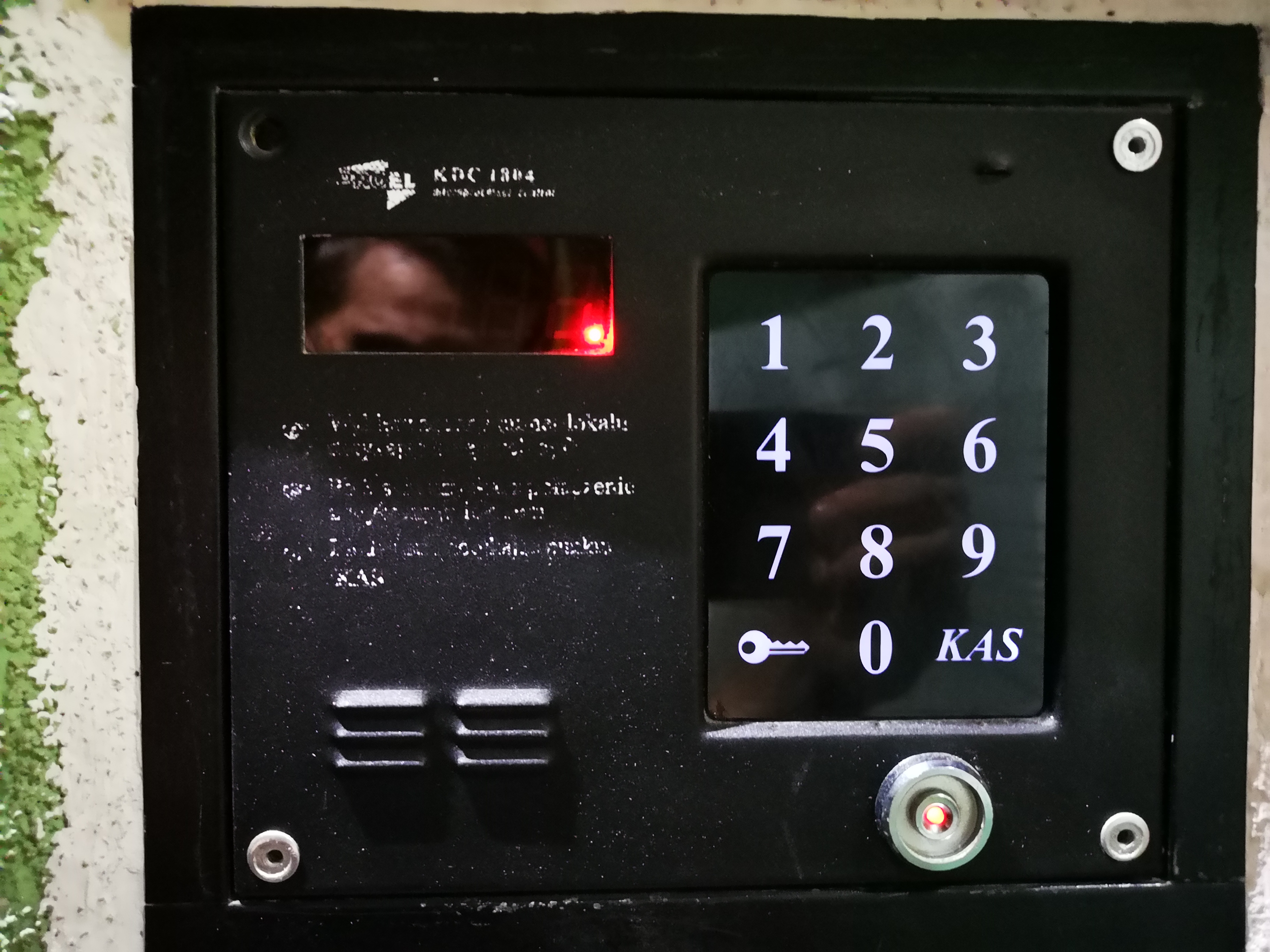 PROEL - Wymiana słuchawki domofonowej z cyfrowej na analogową