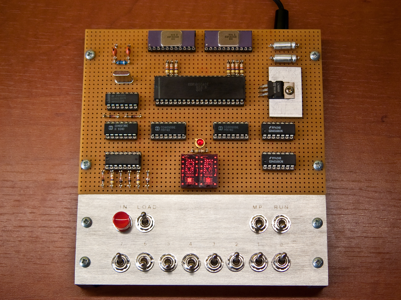 Mikrokomputer Cosmac Elf