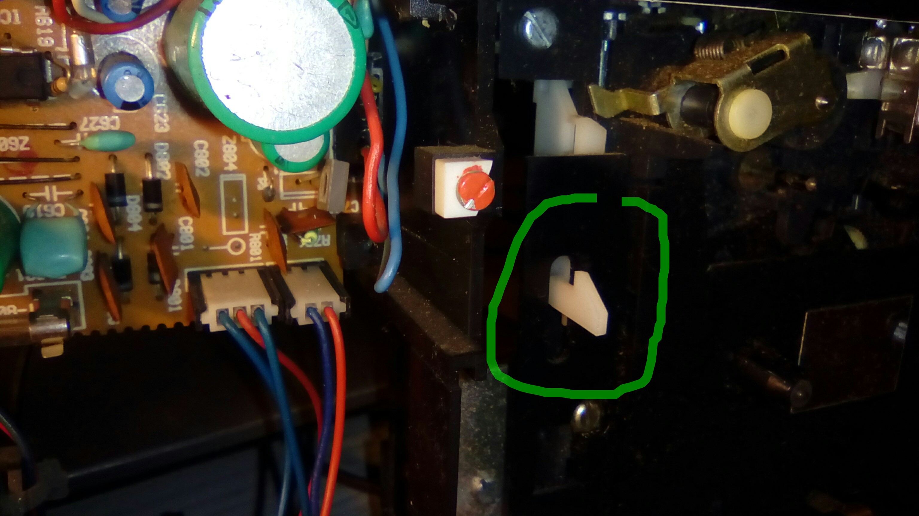 Unitra HANIA 4100 - jak dostać się do mechanizmu dżwigni otwierania ...