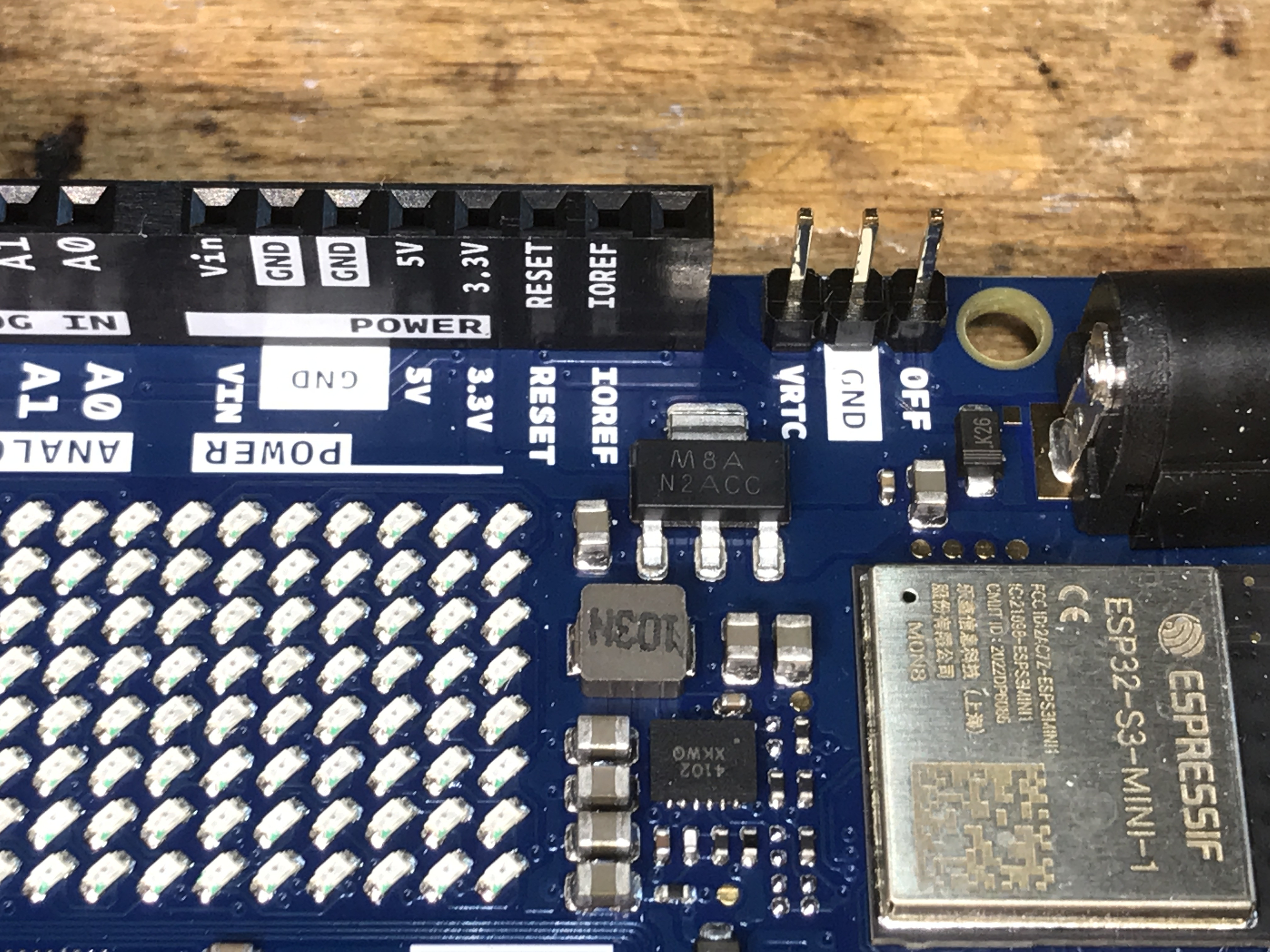 Co oferuje nowe Arduino Uno R4 Minima i WiFi? Instalacja IDE, wgrywanie ...
