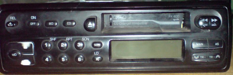 Podłączenie kostki radia samochodowego: Ford FX 400