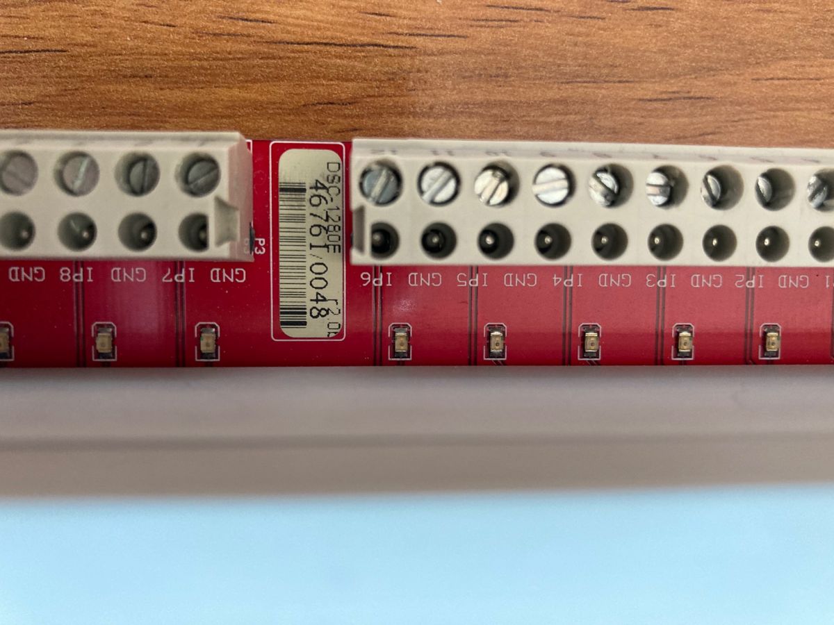 [Sprzedam] Sterownik aplikacyjny Delta Controls DSC-1280E