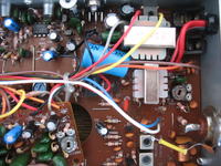 Onwa MK2 - podłączenie do 24V zamiast 12V, cichy dźwięk i trzeszczenie ...