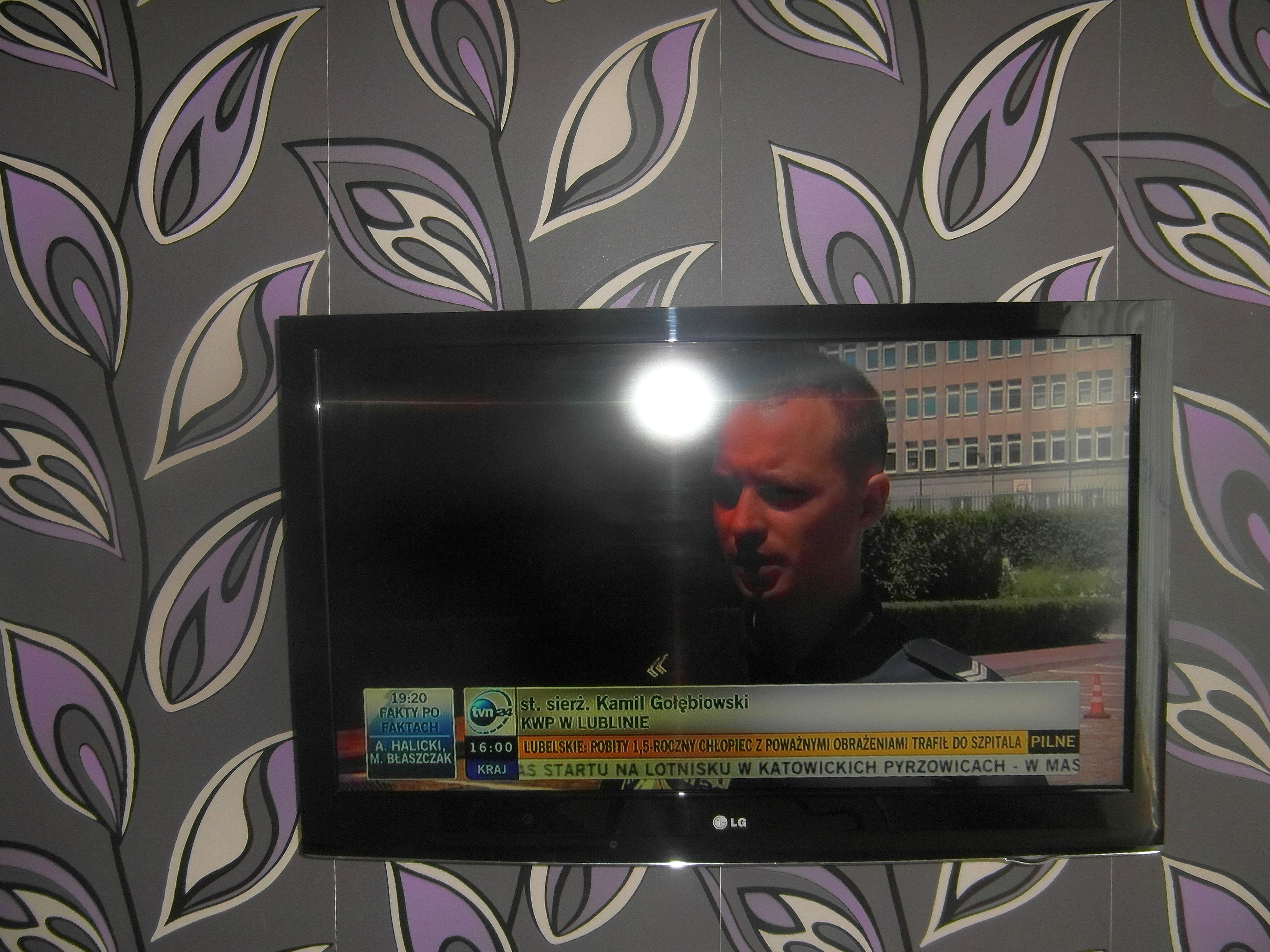 LG-42LH3000 - Obraz znika po 20 minutach od włączenia TV