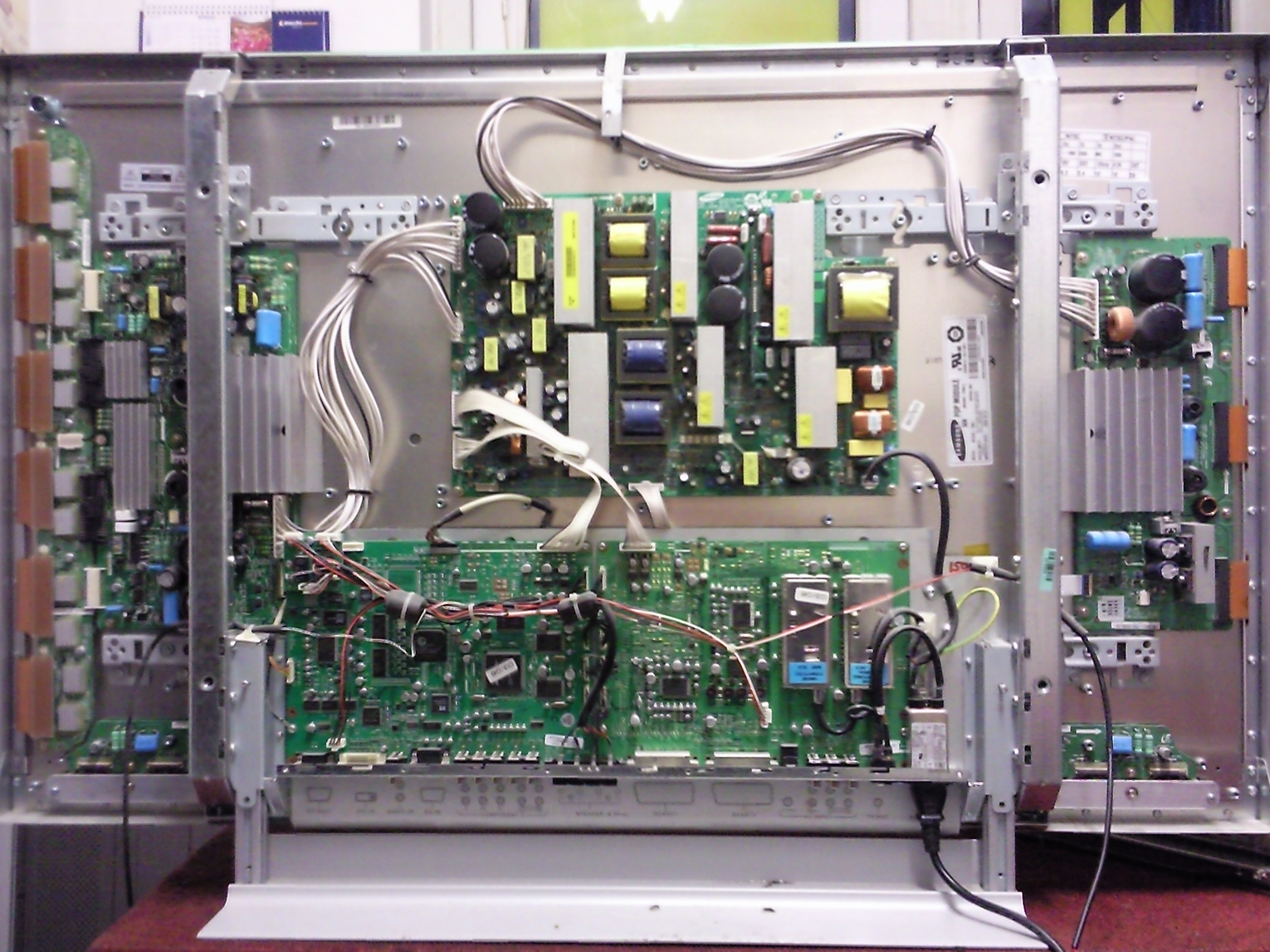 Fujitsu Siemens LCD Myrica V40-1 Brak głosu i obrazu