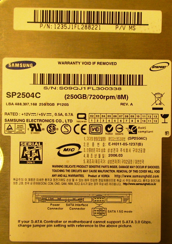 Dysk Samsung SP2504C niewidoczny w BIOS, słychać stukanie głowic. Co robić?