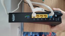 Podłączenie internetu w drugim pokoju: mostkowanie gniazdka Ethernet