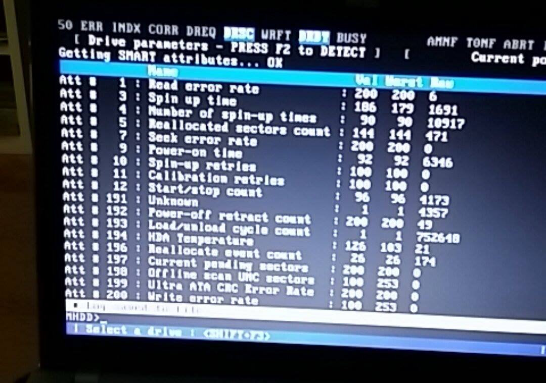 WDC WD7500BPVT-22HXZT3 - Nieudana próba czyszczenia dysku.