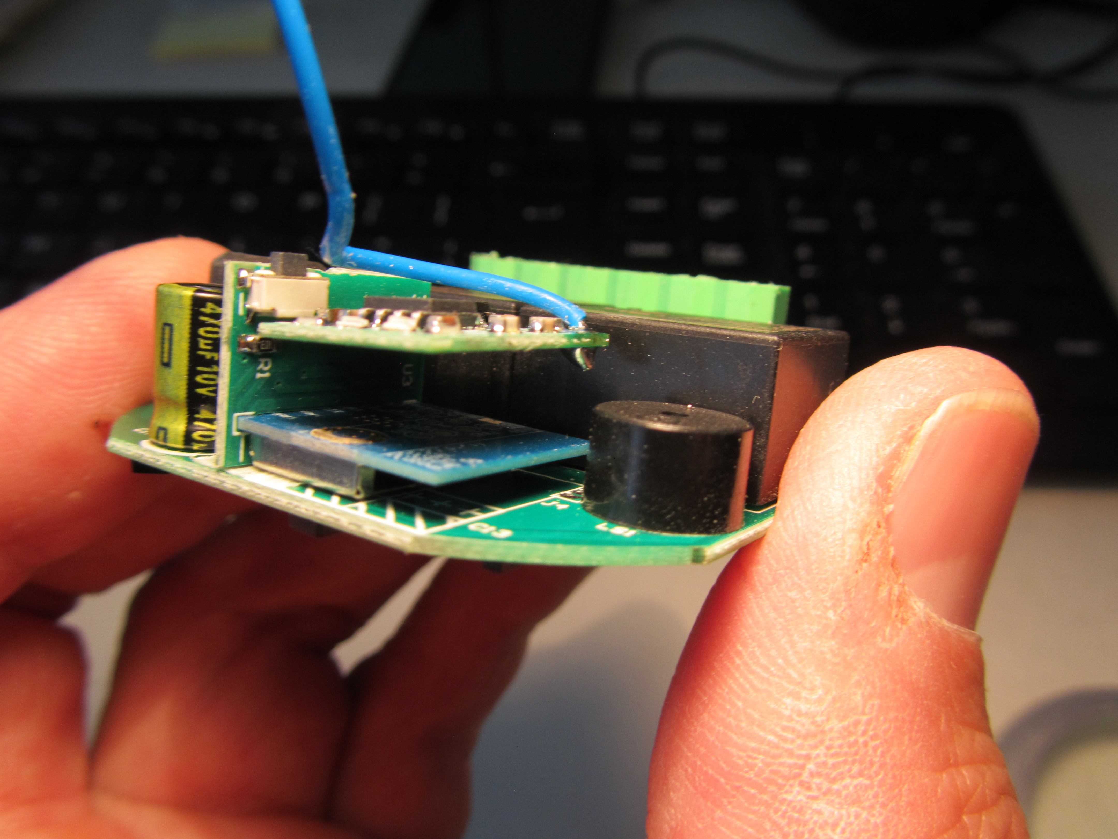 [Solved] MOES MS108WR Smart Curtain Switch Module Teardown: Reflashing ...