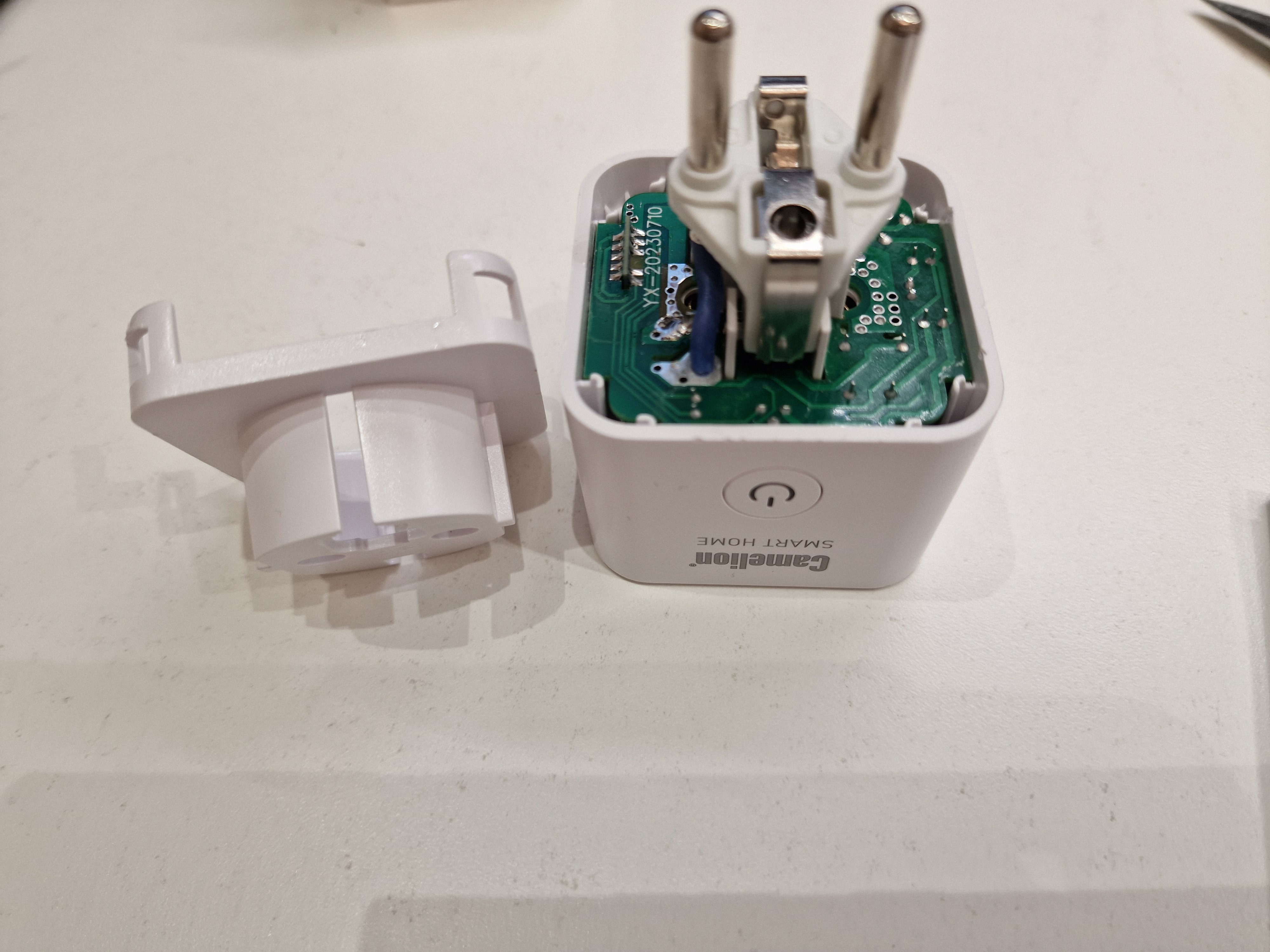 Flashing Tuya Smart Plug with CB2S Module and BK7231N Chip: Pinout and ...