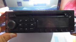 Radio samochodowe deh-1007zco2 z samochodu Peugeot 208 nie działa